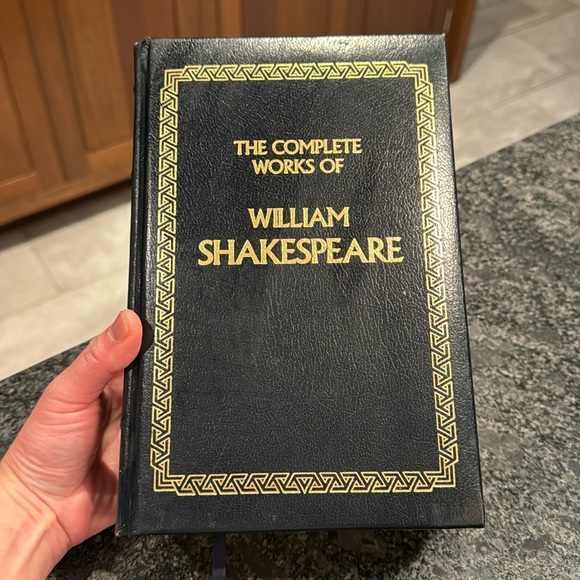 Longmeadow Press | Office | The Complete Works Of William Shakespeare ...